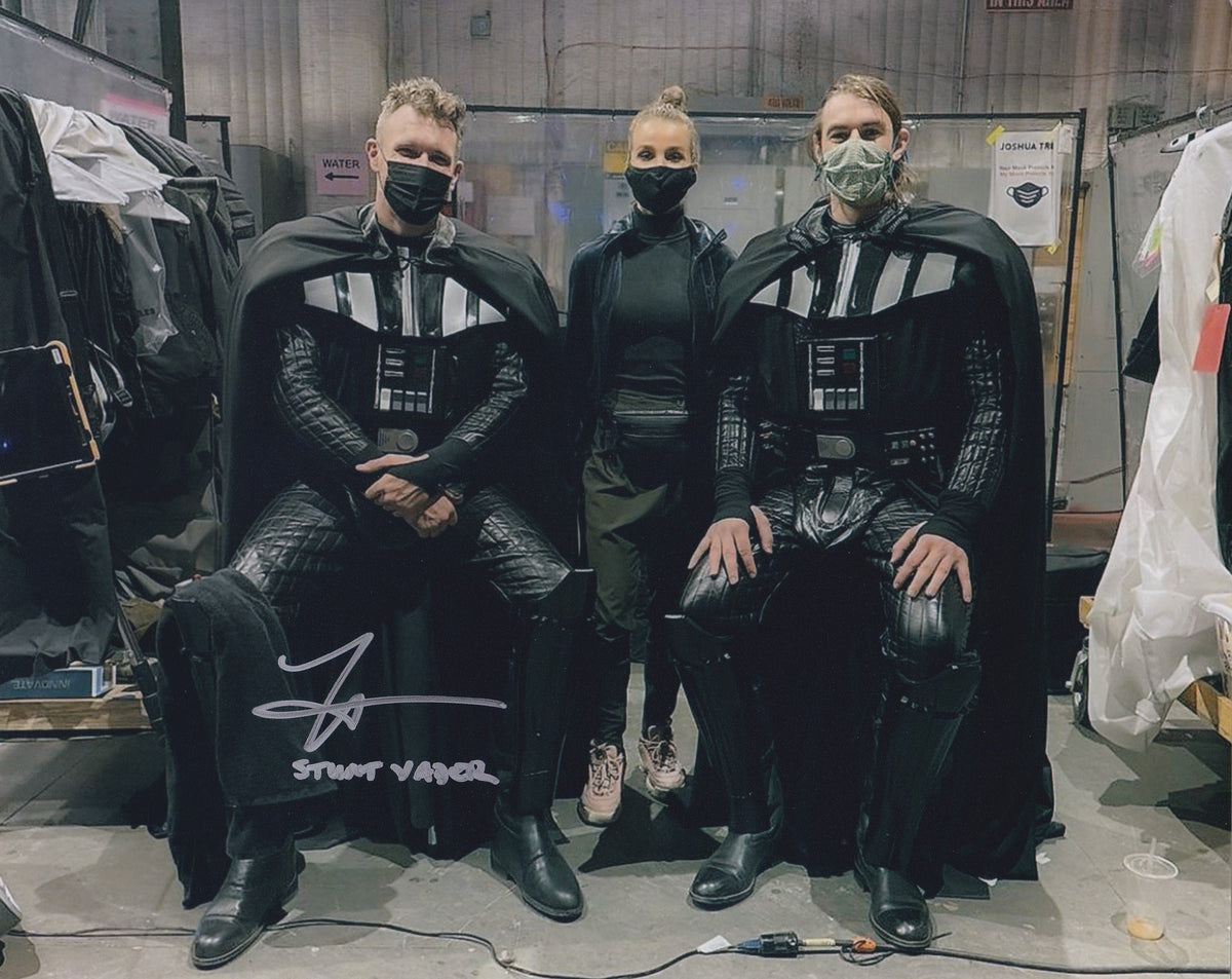 Tom O'Connell 10x8 signed in Silver Star Wars – Showmasters Comic Con Official Autograph Shop