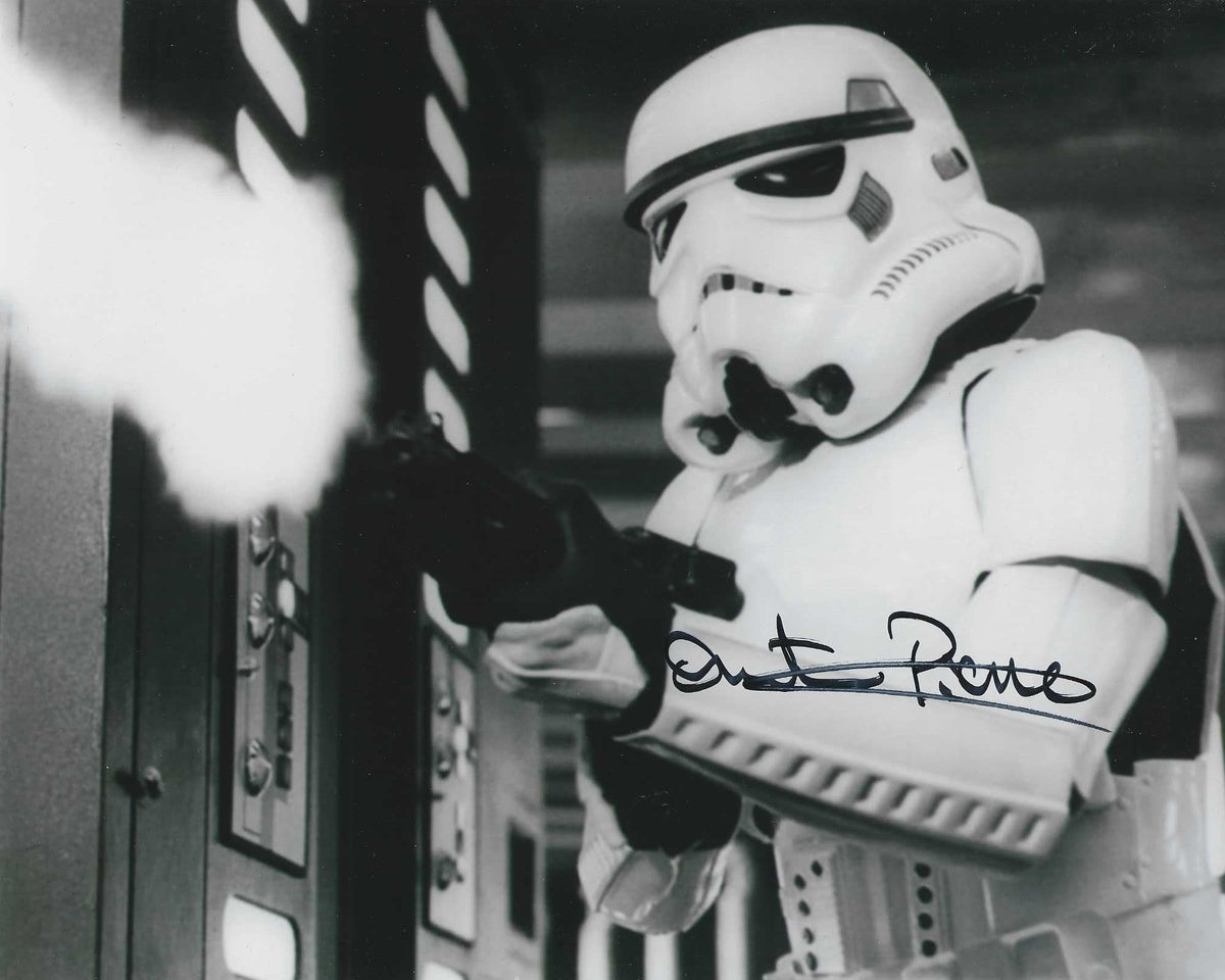 Quintin Pierre 10X8 Signed In Black Star Wars – Showmasters Comic Con ...