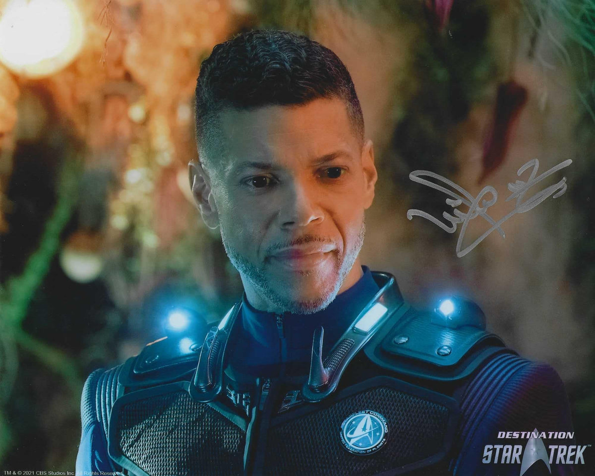 Wilson Cruz 10x8 signed in Silver Star Trek – Showmasters Comic Con ...