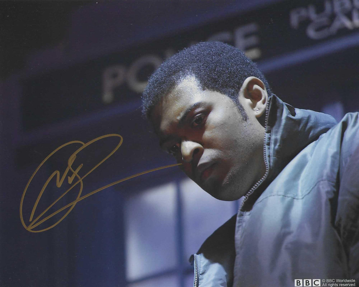 Noel Clarke 10 X 8 Signed In Gold Doctor Who – Showmasters Comic Con ...