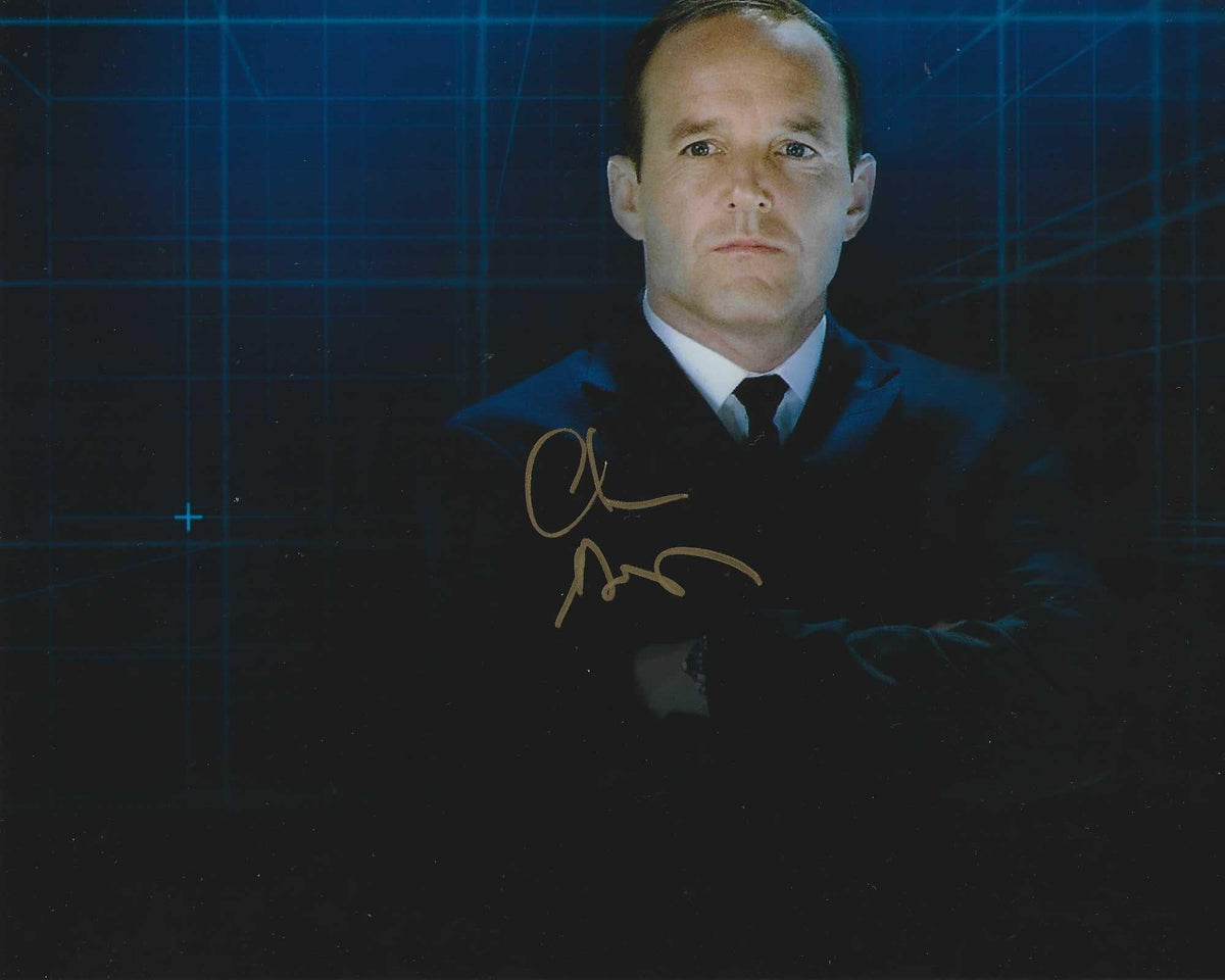 Clark Gregg 10x8 signed in Gold Avengers – Showmasters Comic Con ...