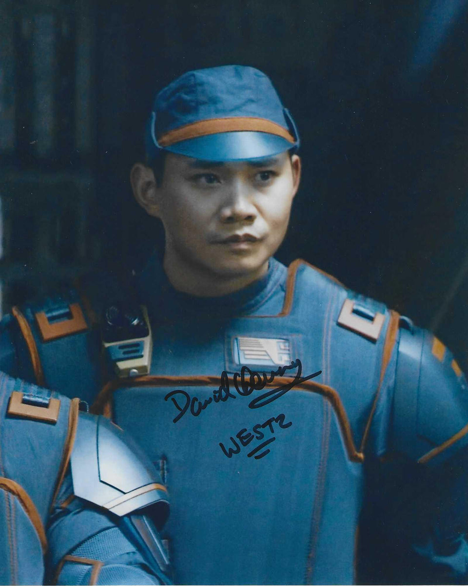David Cheung 10x8 signed in Black Andor – Showmasters Comic Con ...