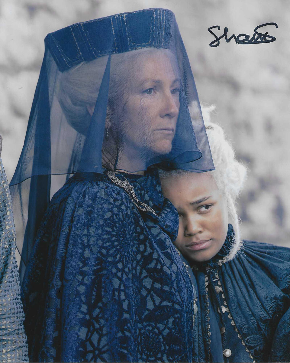 Shani Smethurst signed 10x8 in black House of the dragon – Showmasters ...