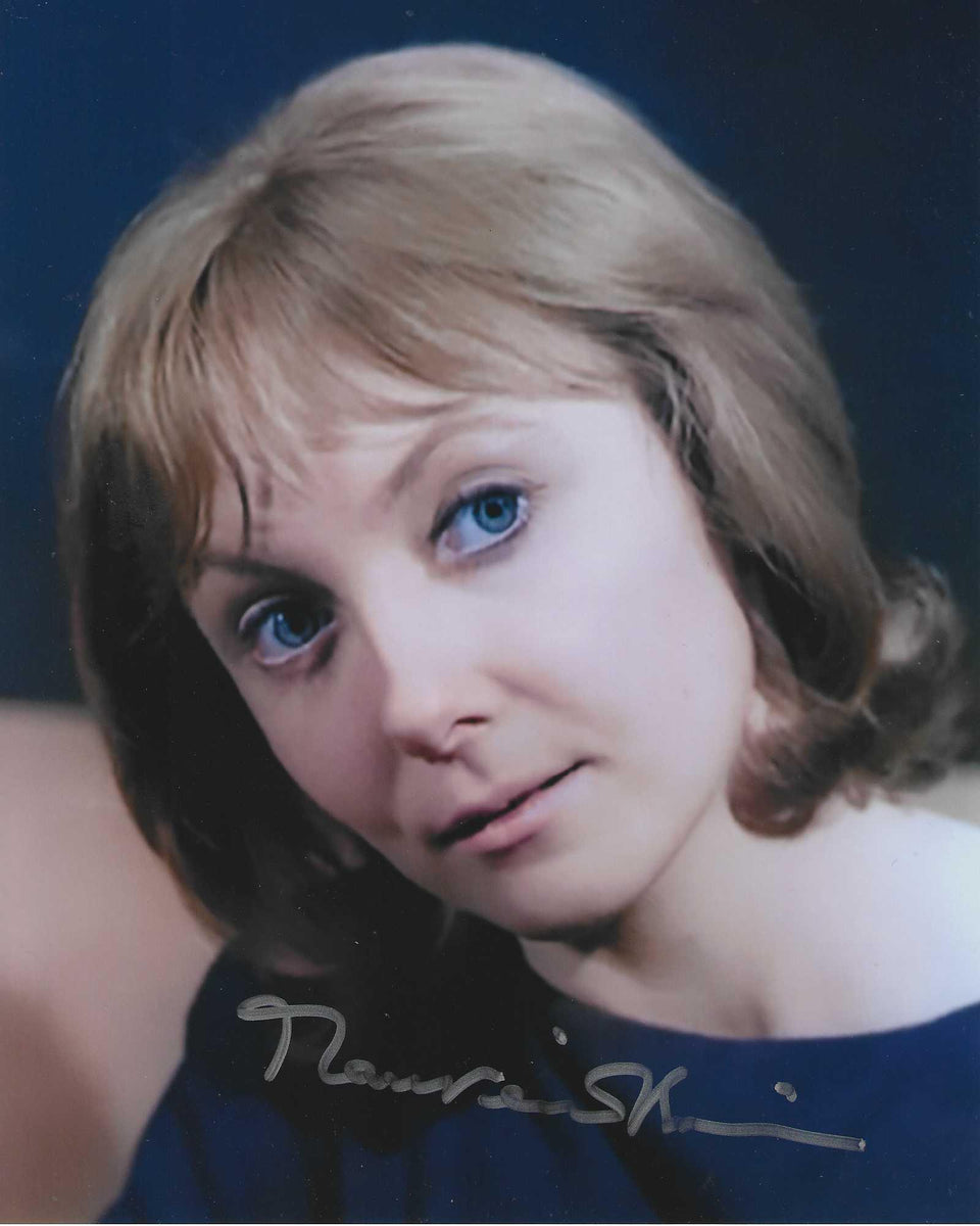 Maureen O Brian 10x8 signed in Silver Doctor Who – Showmasters Comic ...