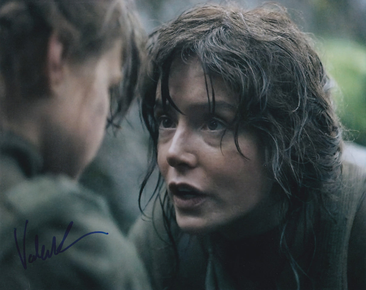 Valene kane 10x8 signed in Blue Star Wars – Showmasters Comic Con ...