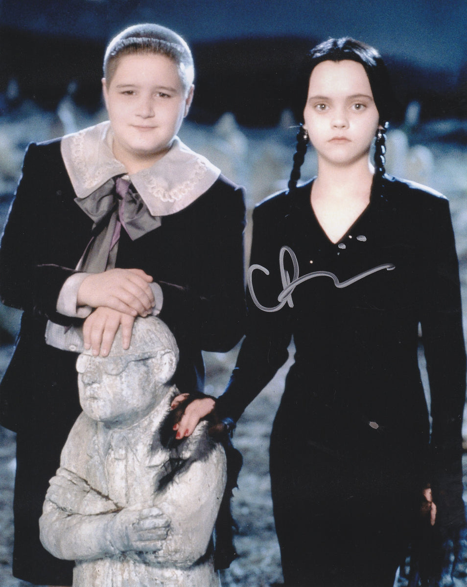 Christina Ricci signed in Silver – Showmasters Comic Con Official ...