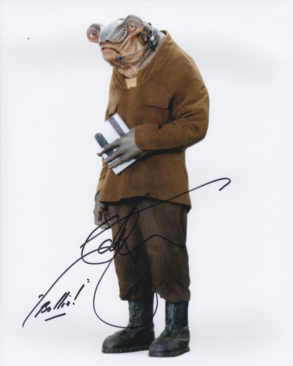 Ian Whyte 10x8 signed in Black Star Wars The Force Awakens ...