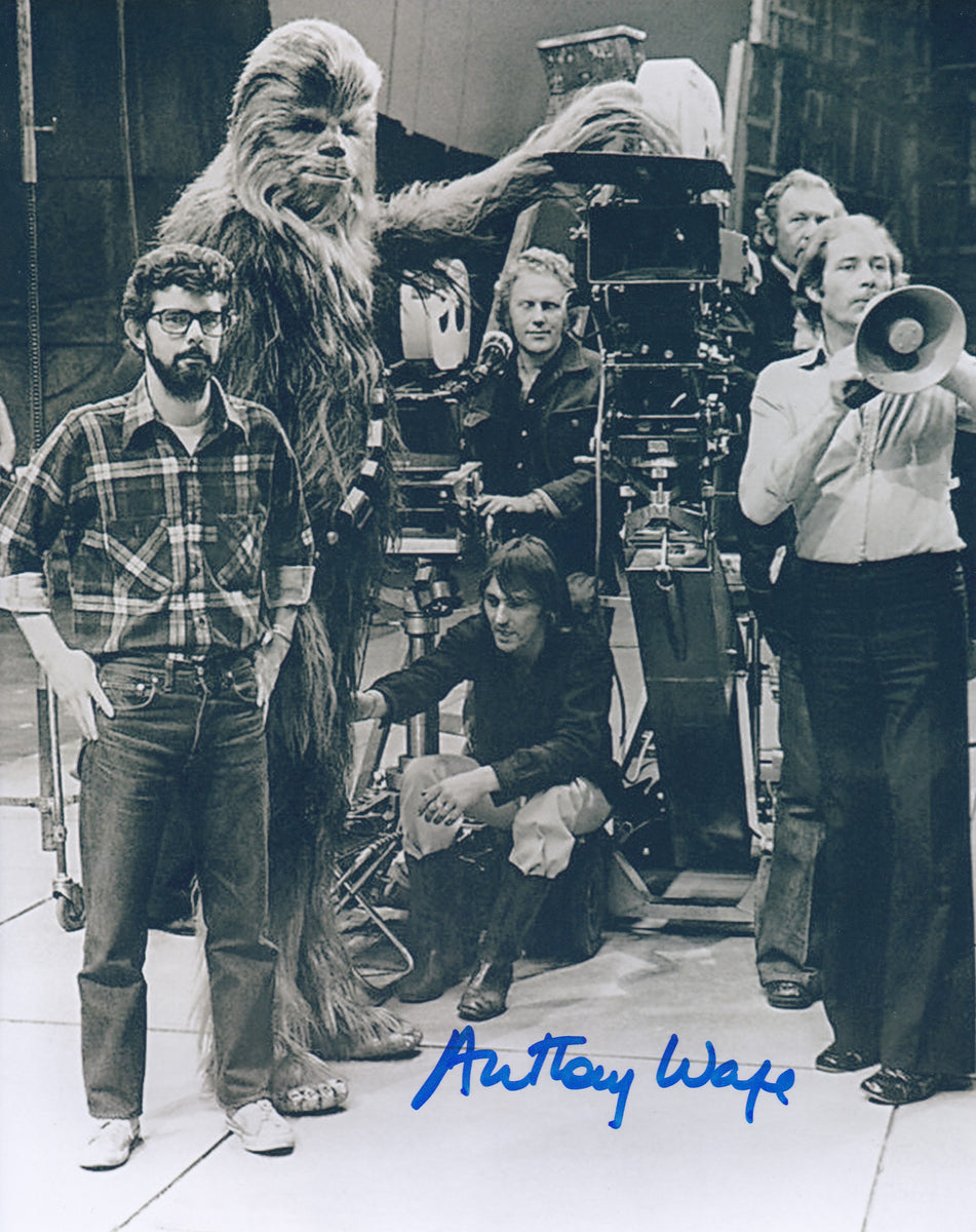 Anthony Waye signed in Blue A New Hope Star Wars – Showmasters Comic ...